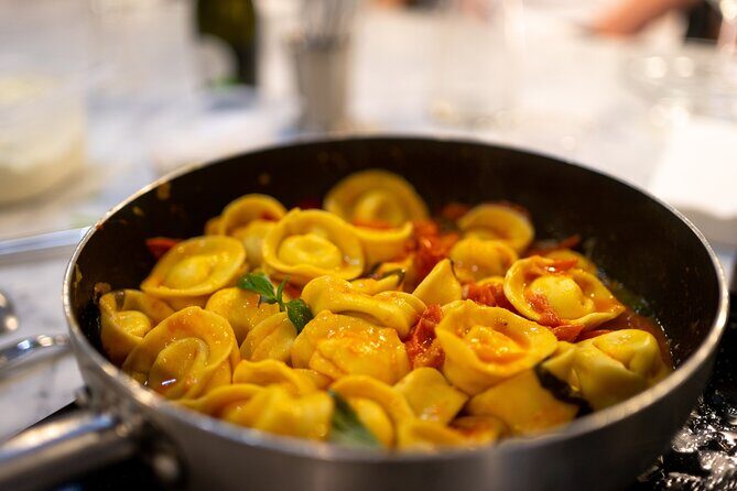 Rome: Hands-On Pasta & Gelato Cooking Class in the Citys Heart - An In-Depth Look at the Experience
