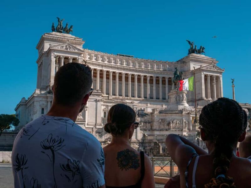 Rome Highlights & Hidden Gems Guided Walking Tour - Key Points