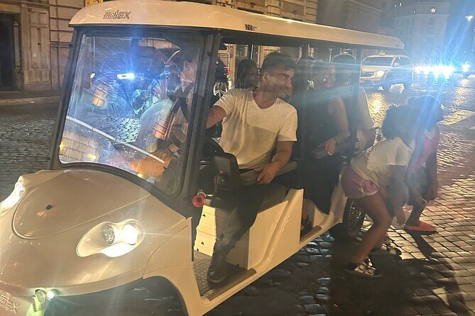 Rome in the evening, private tour with hotel pick-up - Stop 7: Trevi Fountain