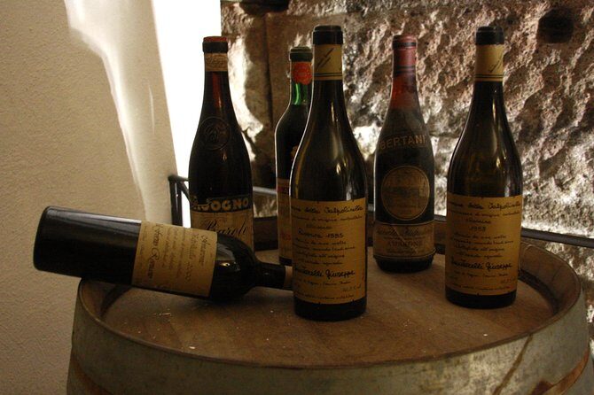 Rome Pantheon: Fine Food & Wine Pairing Dinner with Sommelier - The Setting: A Roman Cellar with History