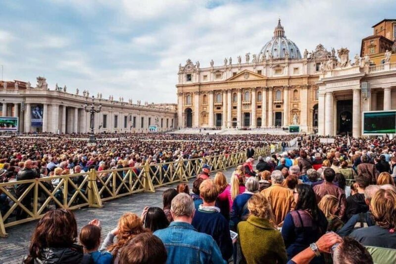 Rome: Papal Audience Guided Tour with Reserved Ticket - An Honest Look at the Experience  