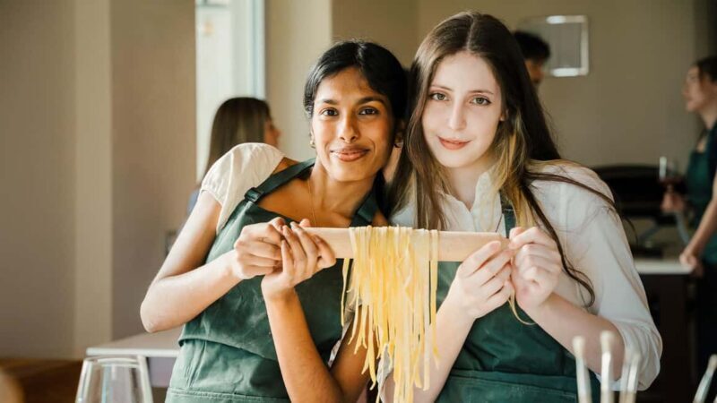 Rome: Pasta and Tiramisu Cooking Class with Prosecco - What Makes This Tour Stand Out?