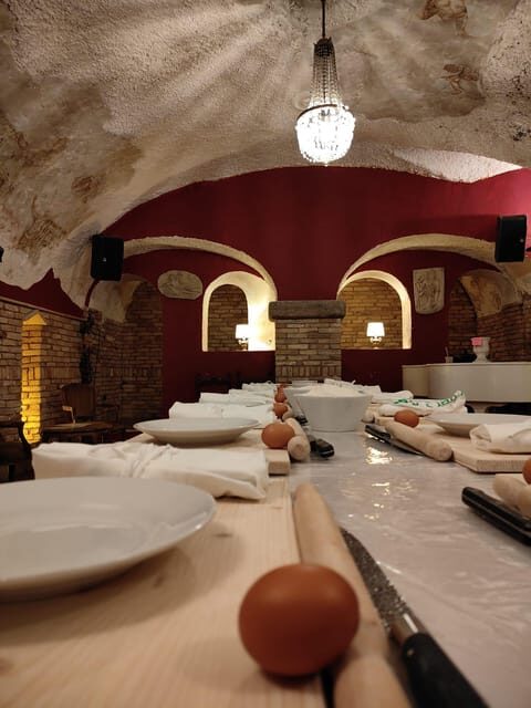 Rome: Pasta & Tiramisu Cooking Class near the Spanish Steps - Who Should Consider This Experience?