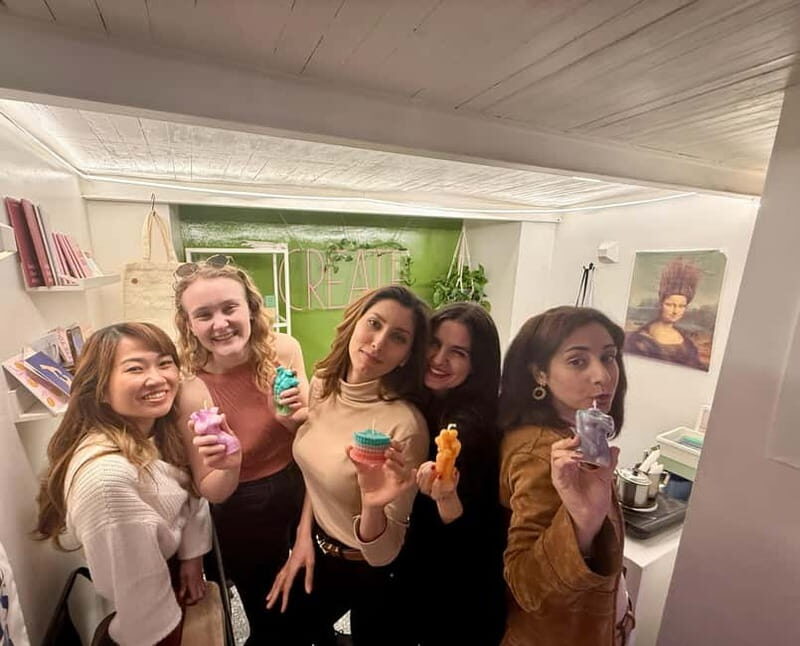 Rome: Pour Your Custom Candle by the Colosseum (1015 Mins) - Who Will Love This Experience?