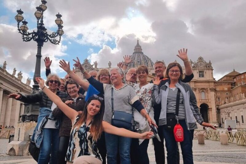 Rome : Private custom walking tour with a local guide - The Experience of Guided Walks in Rome