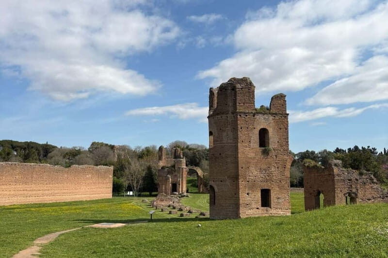 Rome private golf cart tour with hotel pick up - What Guides Bring to the Experience