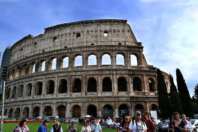 Rome : Private Tour of the Colosseum Arena and Ancient Rome - Key Points
