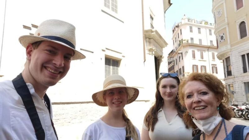 Rome: Private Walking Tour with a Local - Key Points