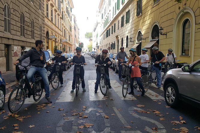 Rome: Rental Bicycle 24 Hours - A Closer Look at the Experience