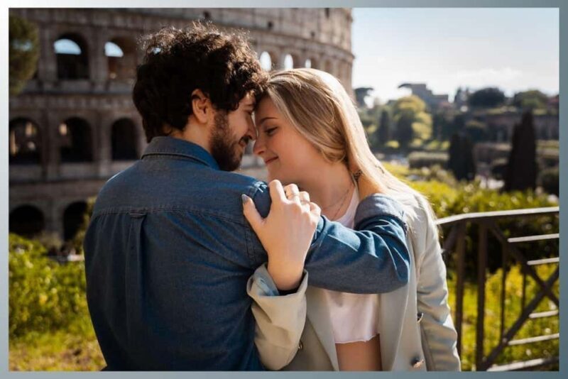 Rome: Romantic Couple Photoshoot Experience at the Colosseum - FAQ