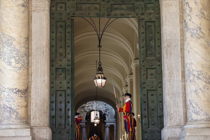 Rome: St. Peter's Basilica, La Pietà, Papal Tombs and Dome - The Practicalities
