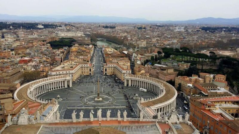 Rome: St. Peters Basilica & Papal Tombs Entry Ticket - The Experience of the Papal Tombs