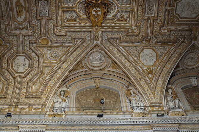 Rome: St. Peters Basilica, Tombs Tour & Optional Dome Climb - An In-Depth Look at the Tour Experience