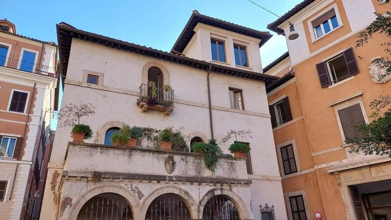 Rome: The Women Who Shaped Rome - Small Group Walking Tour - The Sum Up