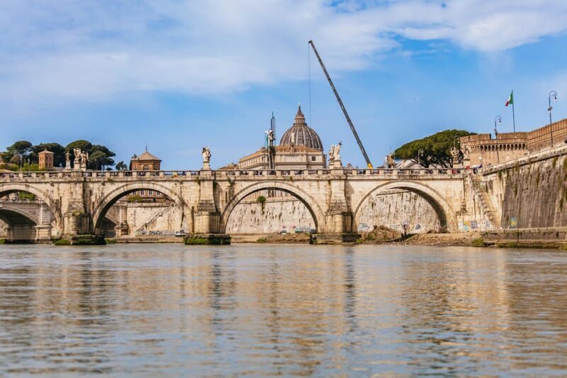 Rome: Tiber River Urban Rafting Tour with Roman Pizza - Who This Tour Is Best For