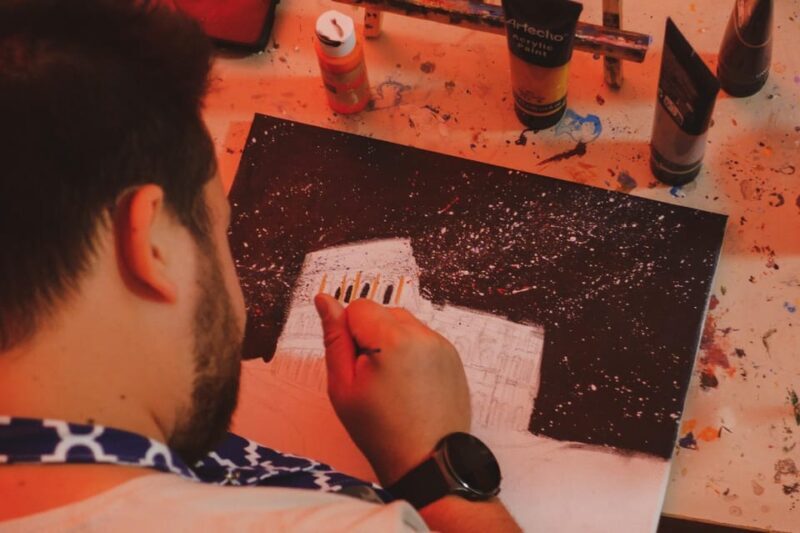 Rome: Tipsy Painting Class with Fine Wine and Arts - The Group Dynamics and Atmosphere