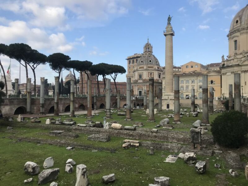 Rome: Trajan Markets Experience with Multimedia Video - An In-Depth Look at the Trajan Markets Experience