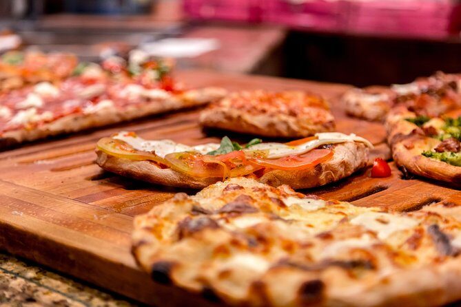 Rome: Ultimate Street Food Tour in the Old Town by Do Eat Better - The Experience: Guide, Atmosphere, and Group Size