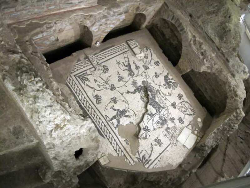 Rome: Vatican Necropolis and Via Triumphalis Guided Tour - FAQs