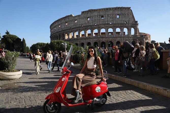 Rome Vespa Tour and Professional Photoshoot - Key Points