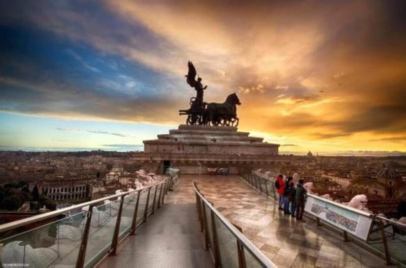 Rome: Vittoriano with Rooftop & Palazzo Venezia Hosted Entry - Key Points