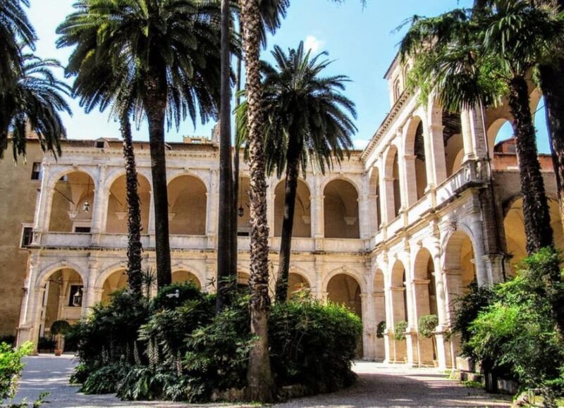 Rome: Vittoriano with Rooftop & Palazzo Venezia Hosted Entry - Accessibility and Convenience