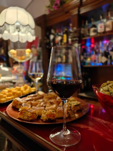 Rome: Wine and Food Tasting Experience at Speakeasy - Who Should Consider This Experience?