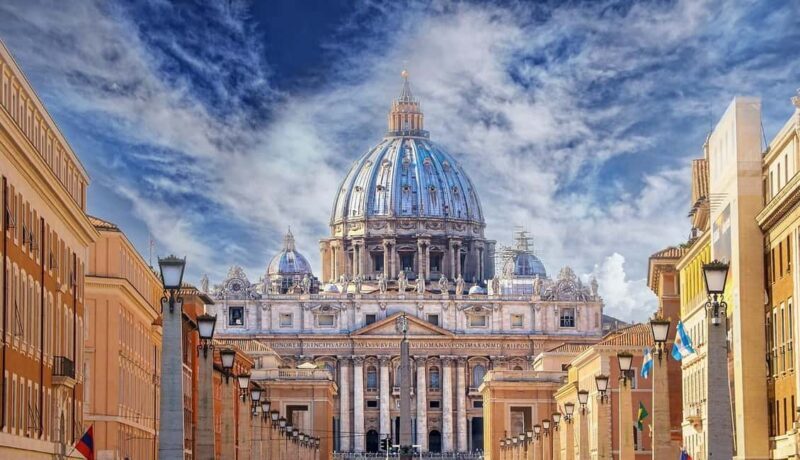 Rome:St. Peter's Basilica Hosted Entry + Official Audioguide - What to Expect from the Tour
