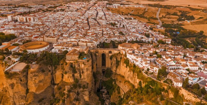 Ronda and Setenil Tour with Free Time and Map from Málaga - An Introduction to the Experience