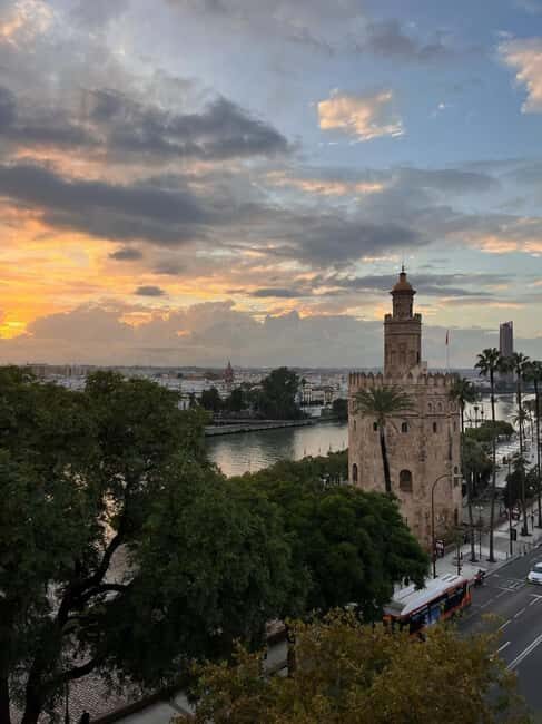 Rooftop Sunset Drinks Experience in Seville - The Sum Up