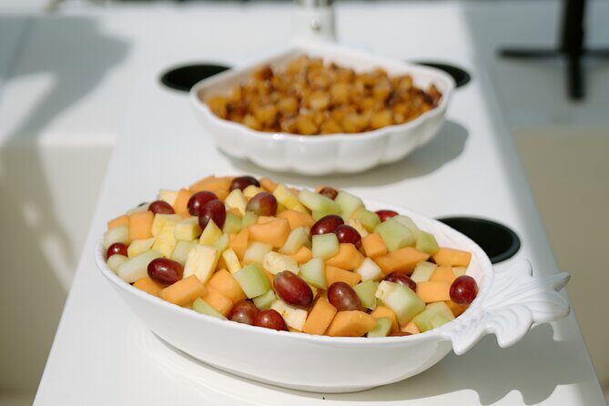 Rosé Brunch Under Sail - Key Points