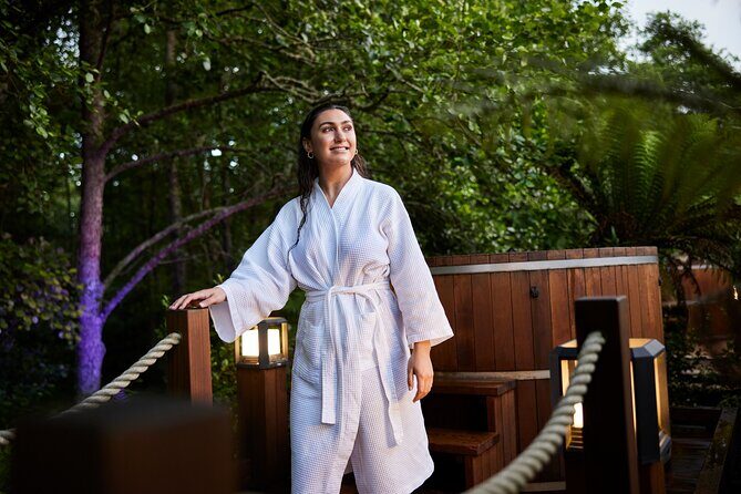 Rotorua Forest Hot Tub Soak at Secret Spot - A relaxing retreat in Rotorua’s lush Whakarewarewa Forest