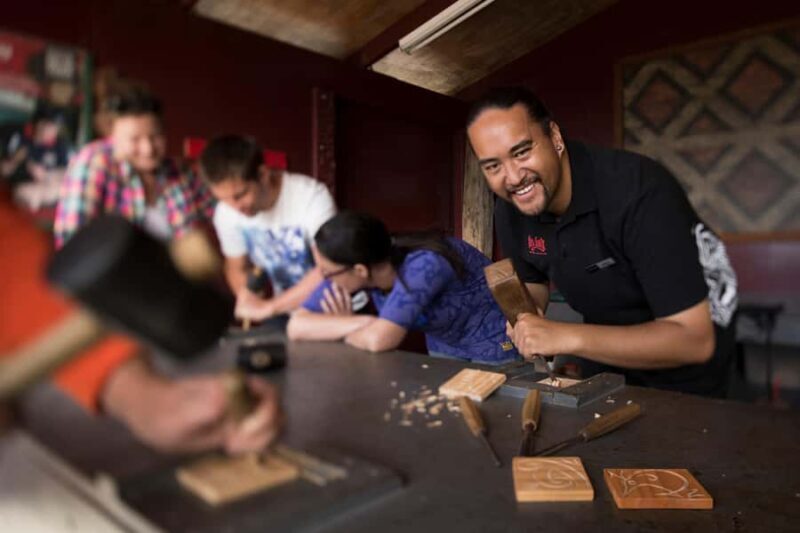 Rotorua: Hell's Gate Outdoor Mud Spa & Guided Walk - Who Should Consider This Tour?