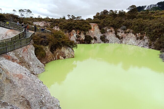 Rotorua to Wai-o-Tapu Thermal Wonderland Shuttle - Practical Details and Logistics