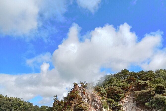 Rotorua to Waimangu Volcanic Valley Morning Shuttle - FAQ