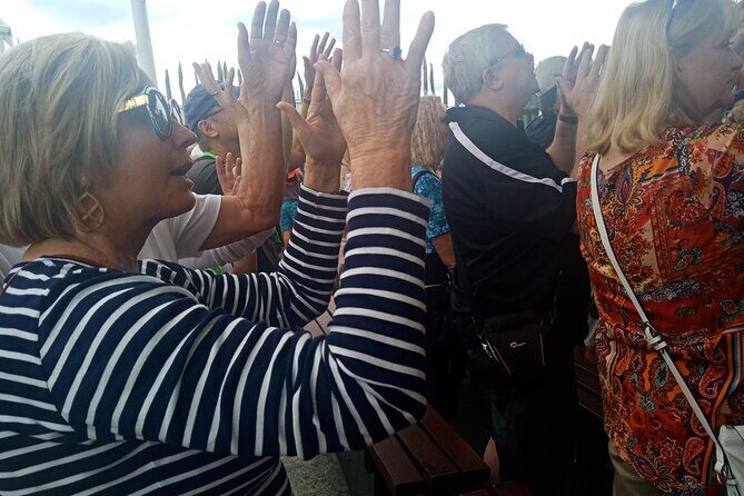 Rotorua via Kiwi/lakes country & a visit to iconic Whakarewarewa - Frequently Asked Questions