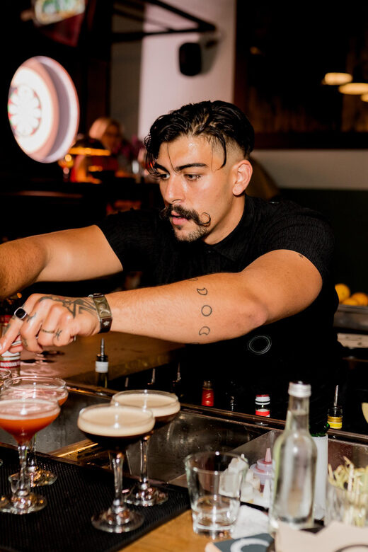 Rotterdam Center: Cocktail Bar Walking Tour - Self Guided - Key Points