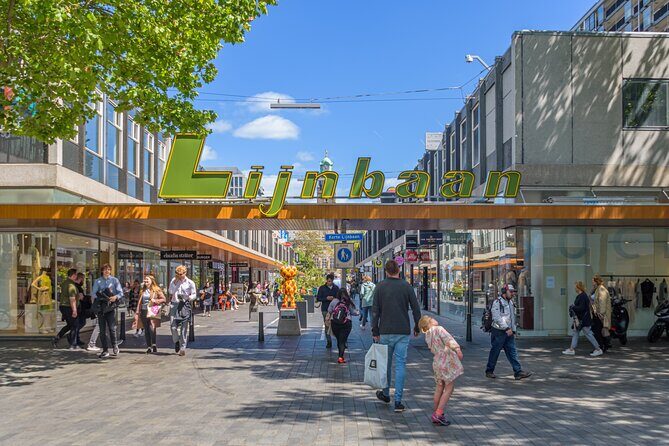 Rotterdam: City Walk Audio Guide in 7 Languages on your Phone - The Beurs (Trade Center)  