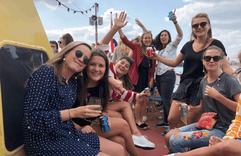 Rotterdam: Pub Cruise with Drinks and Bites - Key Points