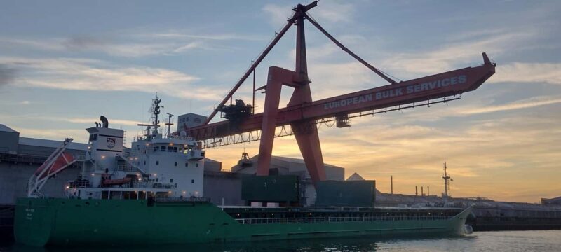 Rotterdam: Summer Evening Cruise with Live Entertainment - The Sum Up