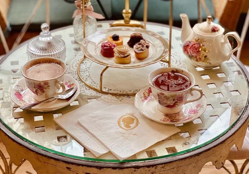 Rouen: French-style tea time at Dame Cakes - The Value of the Experience