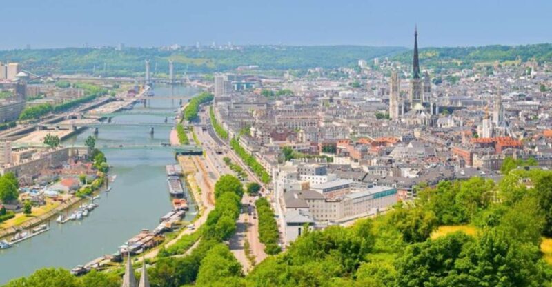 Rouen: Private custom tour with a local guide - Practicalities and Considerations