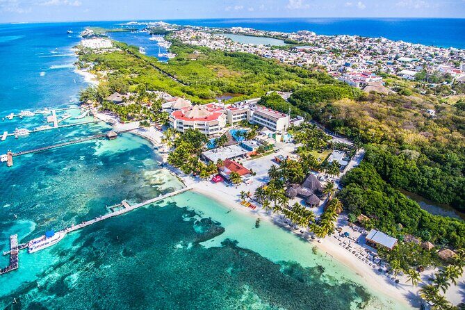 Round Trip Ferry to Isla Mujeres from Cancun - An In-Depth Look at the Ferry Experience