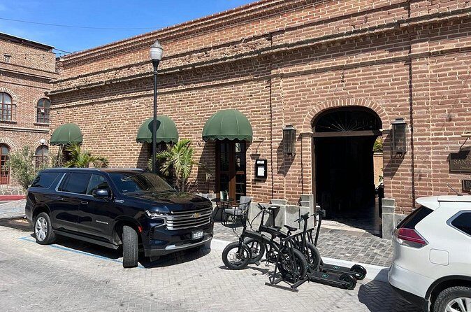 Round-Trip Private Transfer from SJD to La Paz - The Sum Up