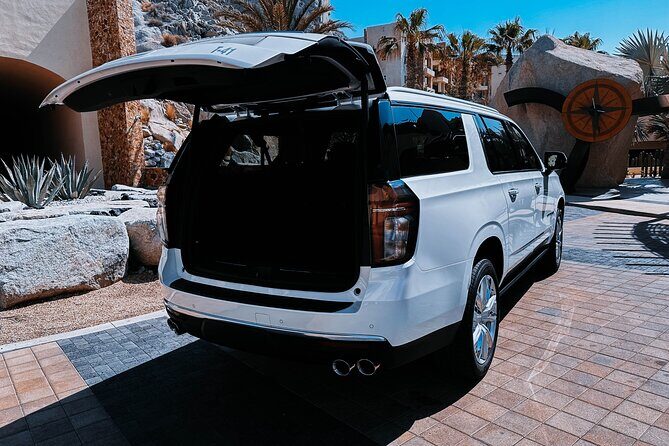 Roundtrip Deluxe Suburban Transportation - What to Expect from This Cabo Airport Transfer