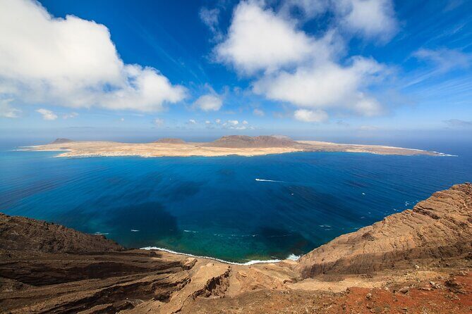 Roundtrip Ferry Transfer to La Graciosa with Free Wifi - What Makes La Graciosa a Must-Visit