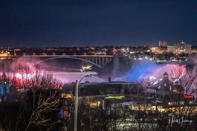 ROUNDTRIP Ground Transfer Buffalo Niagara Int Airport (BUF)-Niagara Falls Canada - What’s Included in the Transfer