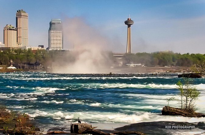 ROUNDTRIP Ground Transfer Buffalo Niagara Int Airport (BUF)-Niagara Falls Canada - The Experience from Arrival to Departure