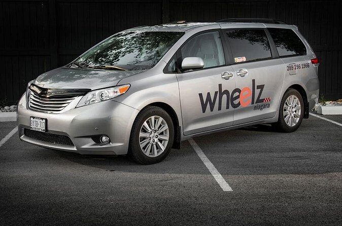 ROUNDTRIP Ground Transfer Buffalo Niagara Int Airport (BUF)-Niagara Falls Canada - Authentic Insights from Travelers