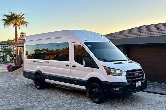 Roundtrip Luxury Private Airport and City Transfers. - Duration and Flexibility